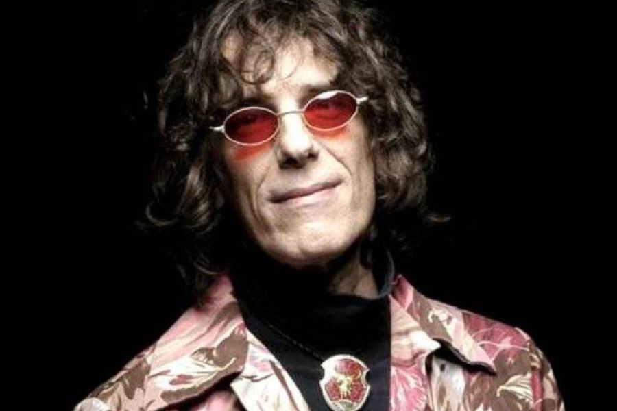 Reeditan tres discos fundamentales de Spinetta | FM Spacio 98.1 ...