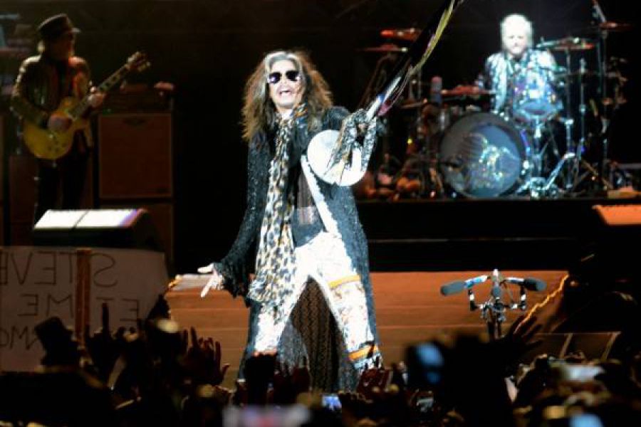 Aerosmith hizo vibrar al Estadio Único con sus clásicos | FM Spacio 98. ...