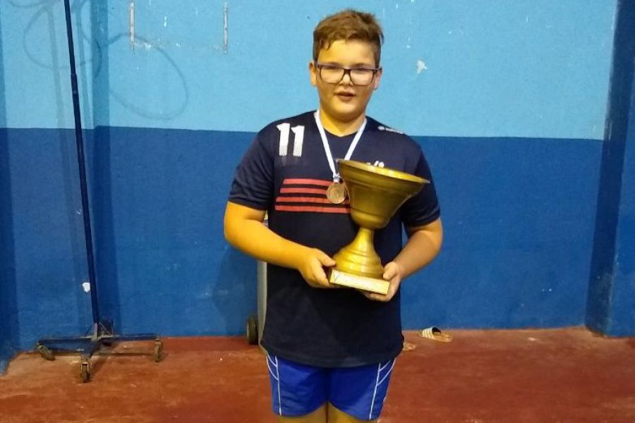 David Vogt y Joaquín Duarte en la Asociación Santafesina de Voley | FM ...