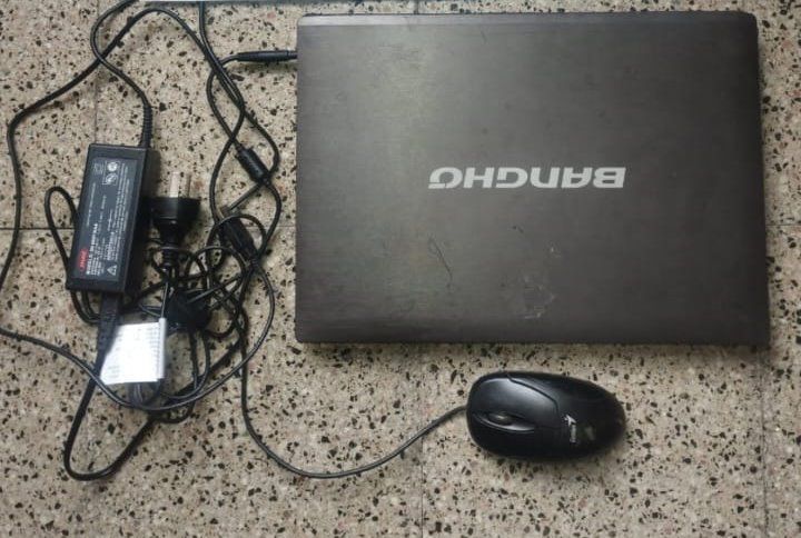 Un menor sería el autor de la sustracción de una notebook | FM Spacio ...